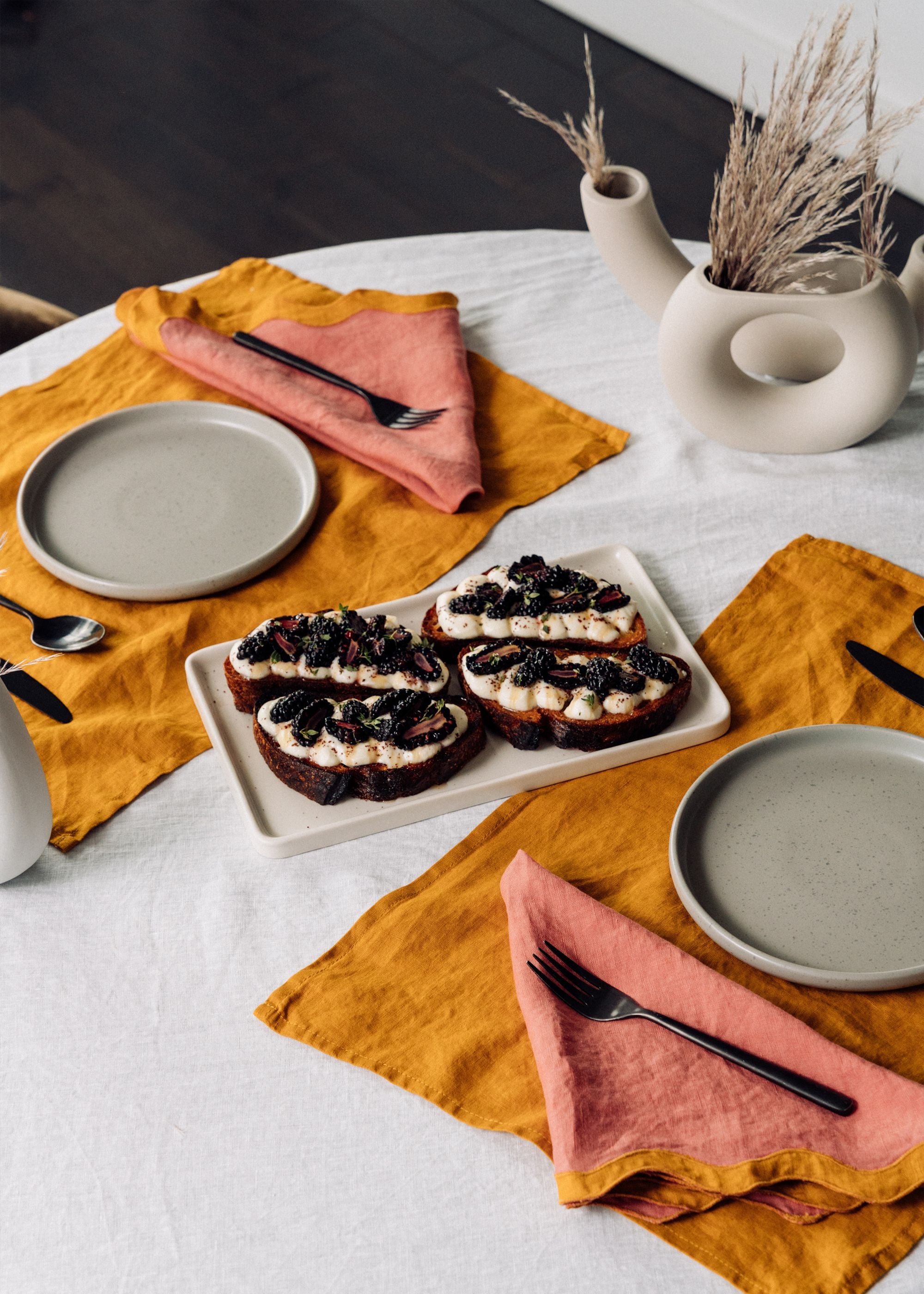 Zaynab Issa’s Fried Sourdough With Whipped Ricotta and Blackberries – Bed Threads