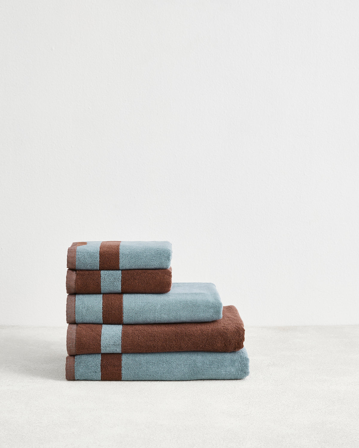 Two-Toned Cotton Bath Towel Bundle – Cacao & Lagoon | Bed Threads